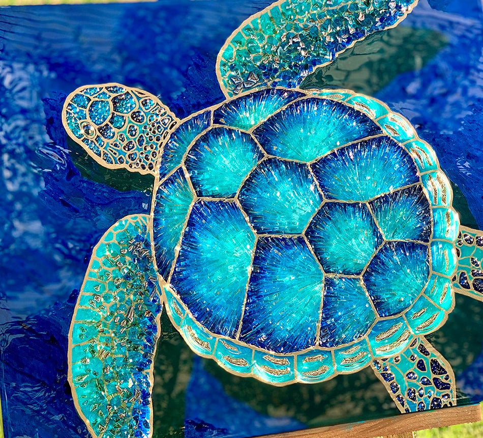 Learn how to paint a sea turtle and add glass and resin | Agnes ...